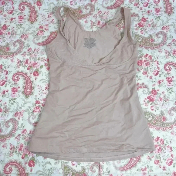 Hanes | Intimates & Sleepwear | Hanes Nude Shapewear Upper Body Tan ...